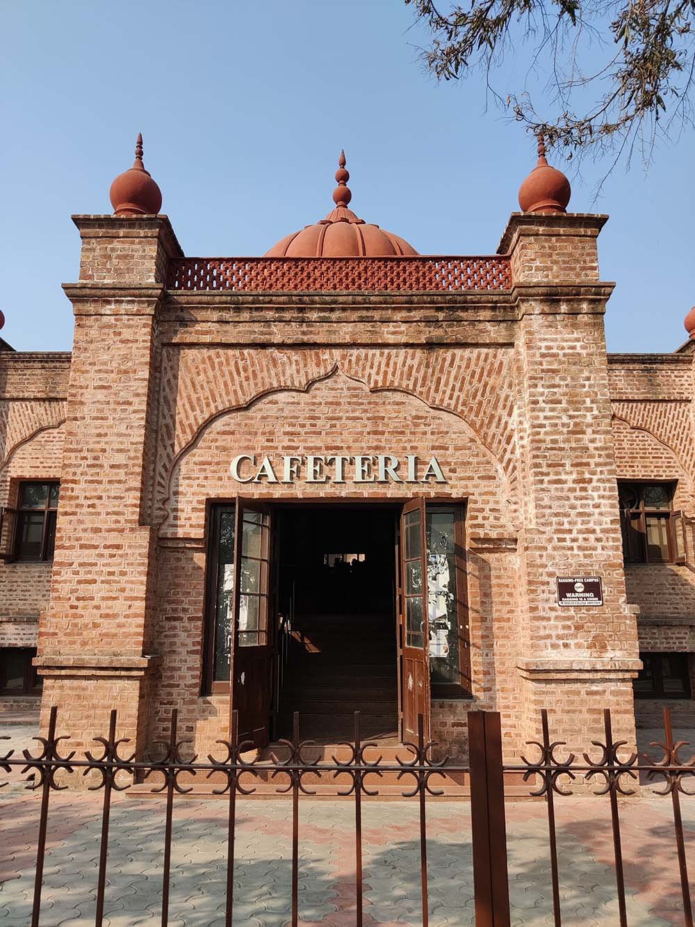 Cafeteria – Khalsa College of Pharmacy